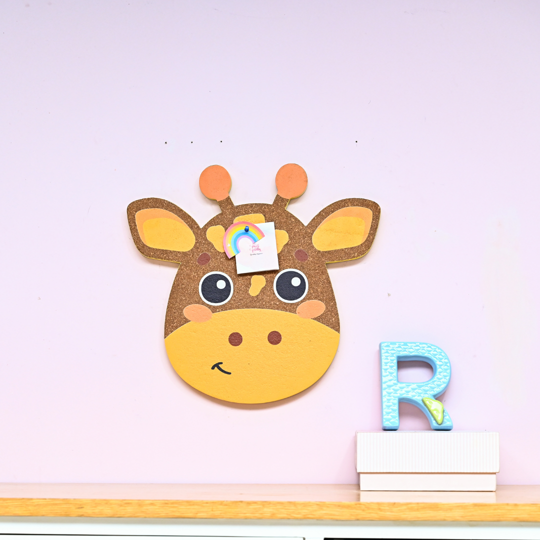 Giraffe Shaped Cork Pinboard – Pinch of Pretty