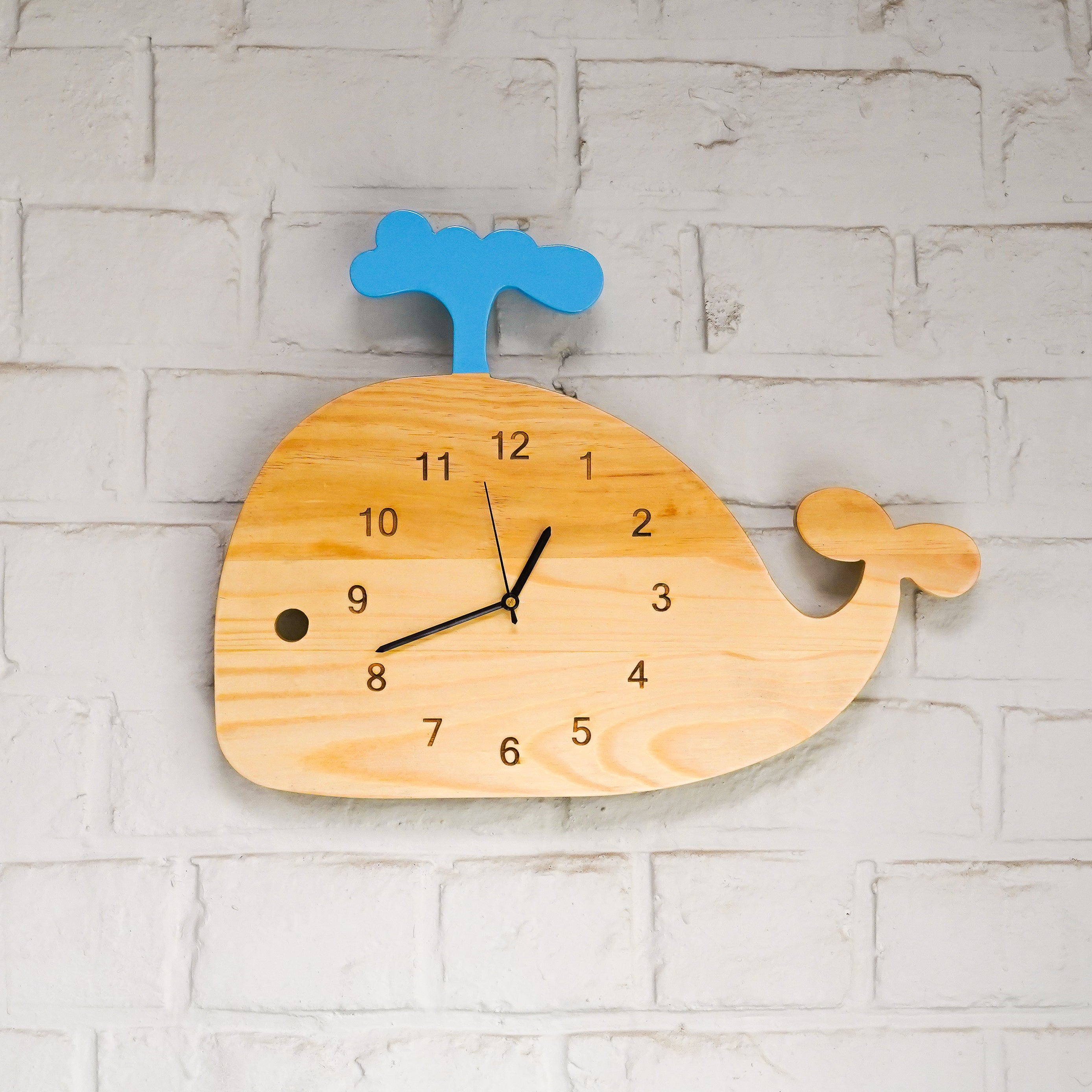 Whale Wall Clock – Pinch of Pretty